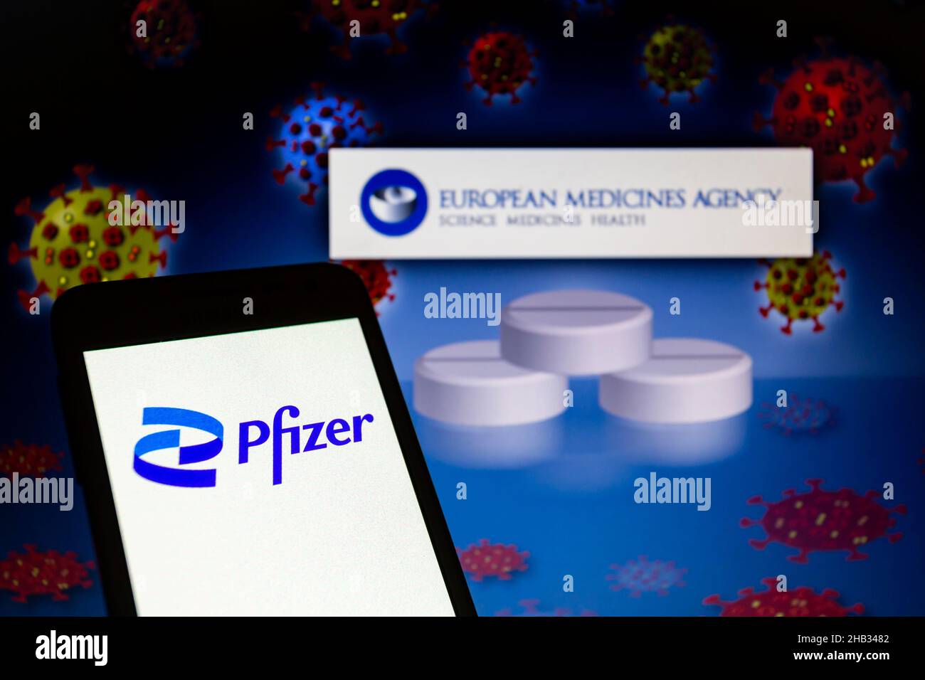 Paxlovid treatment hi-res stock photography and images - Alamy