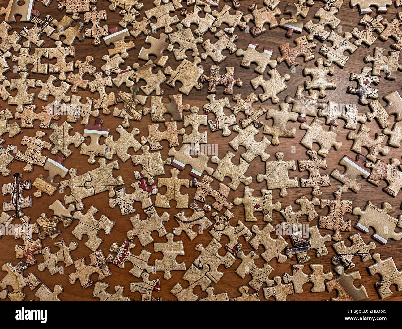 Unassembled blue puzzle hi-res stock photography and images - Alamy