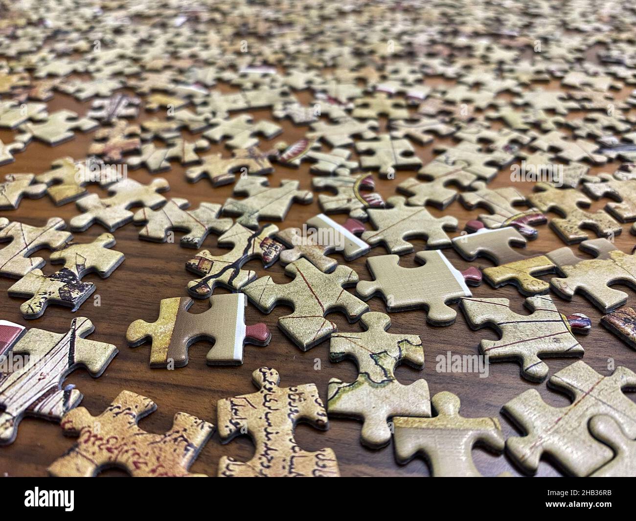 Unassembled blue puzzle hi-res stock photography and images - Alamy
