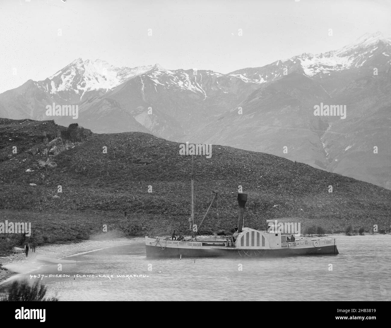 Black mountain on lake Black and White Stock Photos & Images - Alamy