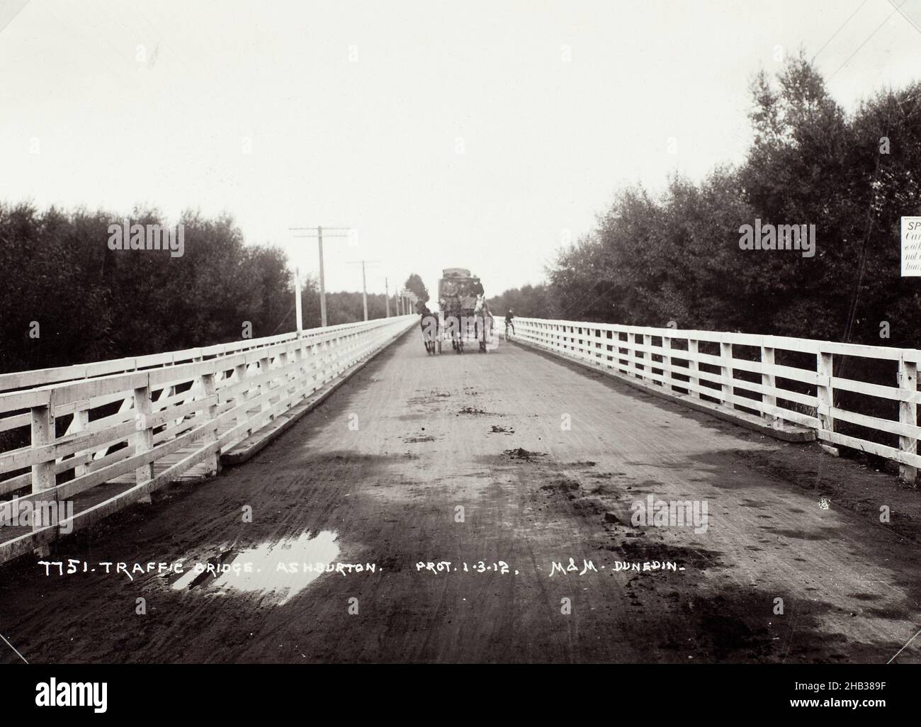Ashburton traffic bridge hi-res stock photography and images - Alamy