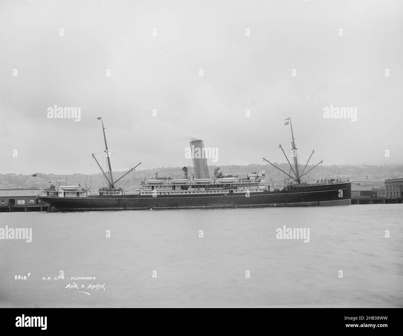 Huddart parker companys ulimaroa hi-res stock photography and images ...