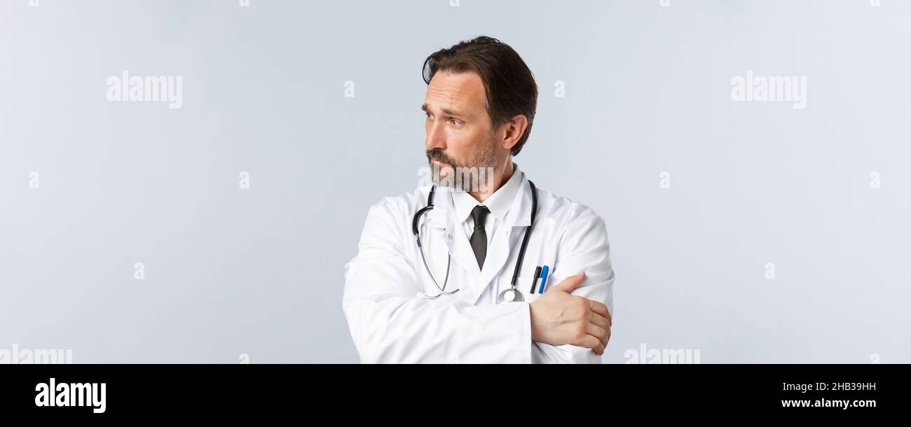 Covid-19, preventing virus, healthcare workers and vaccination concept ...