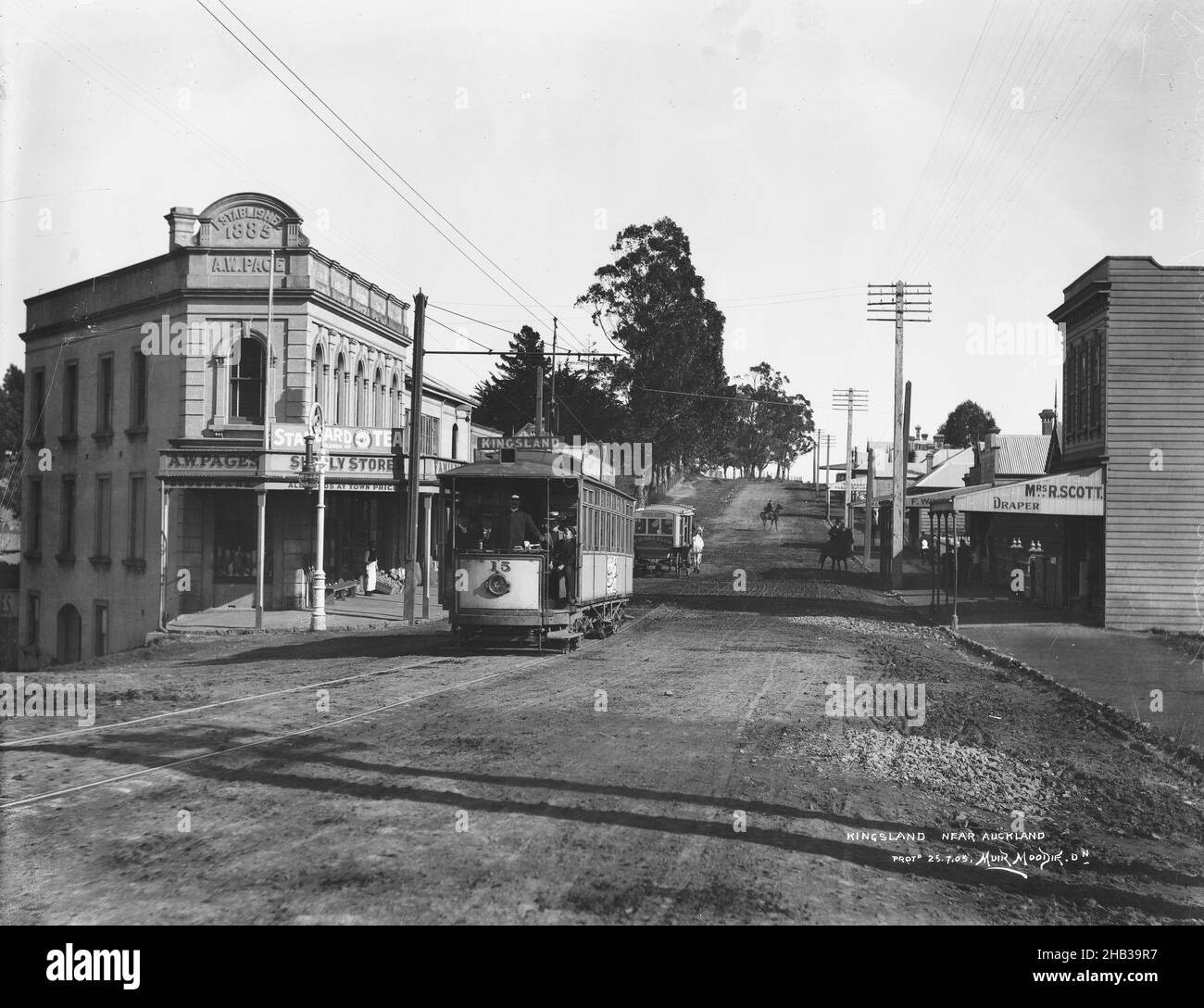 Kingsland, near Auckland, Muir & Moodie studio, photography studio, New ...
