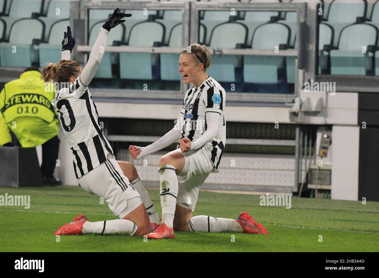 Lina mona andrea hurtig hi-res stock photography and images - Alamy