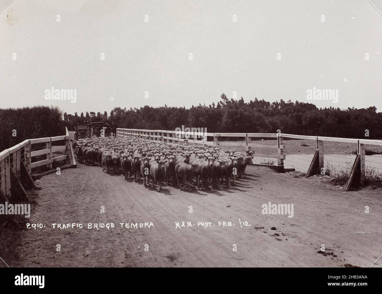 Temuka traffic bridge hi-res stock photography and images - Alamy