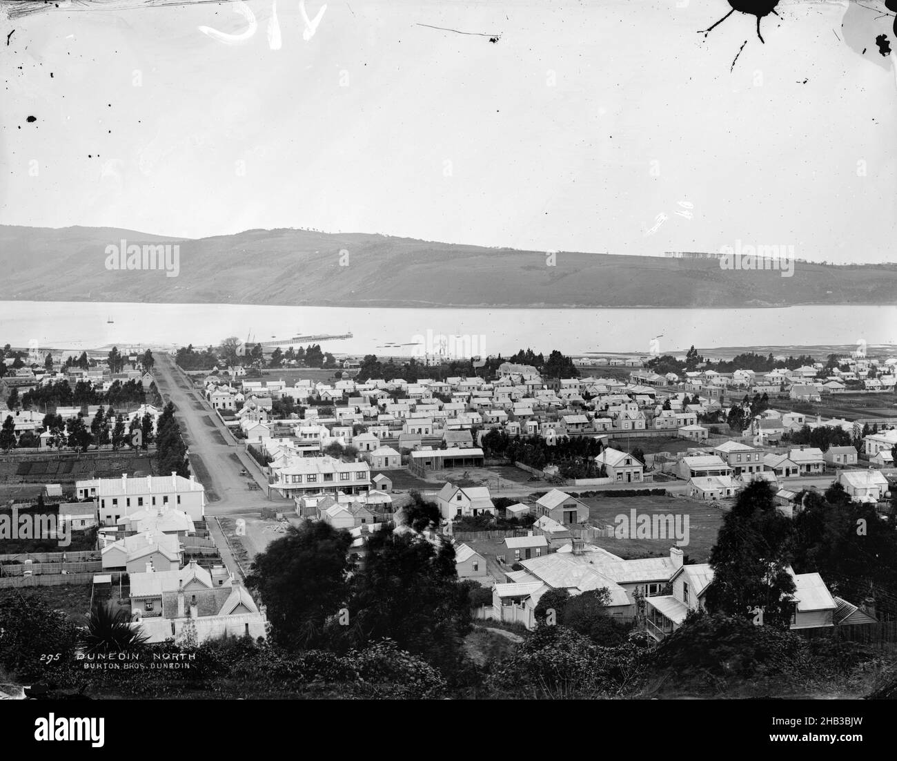 Dunedin North, Burton Brothers studio, photography studio, 1870s ...