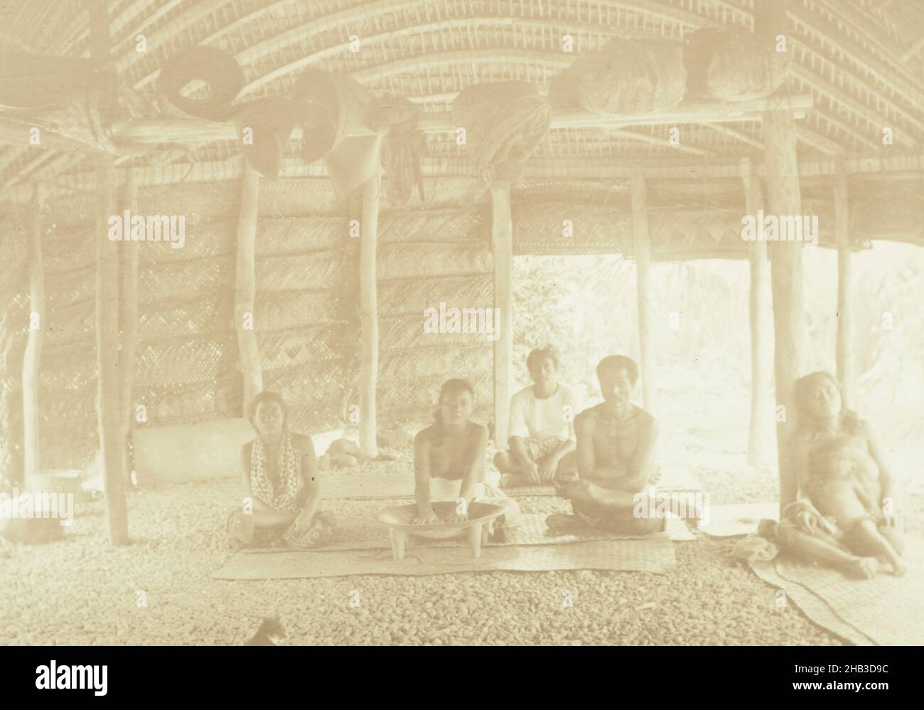 Kava making samoan house hi-res stock photography and images - Alamy