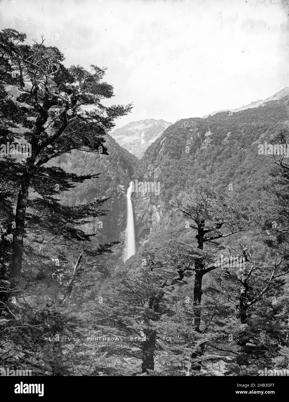 The bealey gorge the bealey gorge hi-res stock photography and images ...