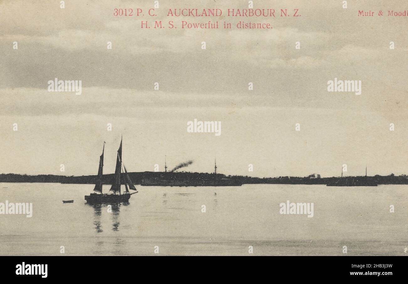 Hms auckland hi-res stock photography and images - Alamy