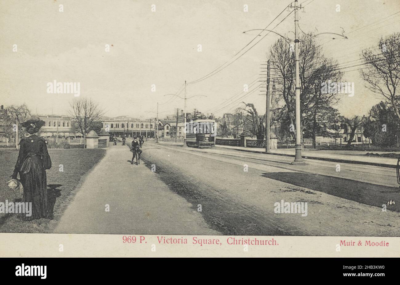 Victoria Square, Christchurch, Muir & Moodie studio, 1905, Christchurch ...