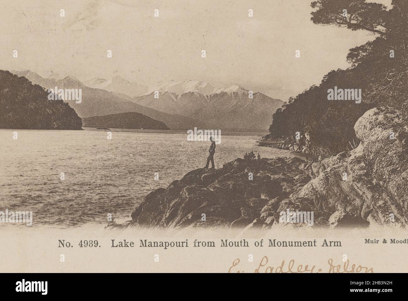 Lake manapouri the monument an hi-res stock photography and images - Alamy
