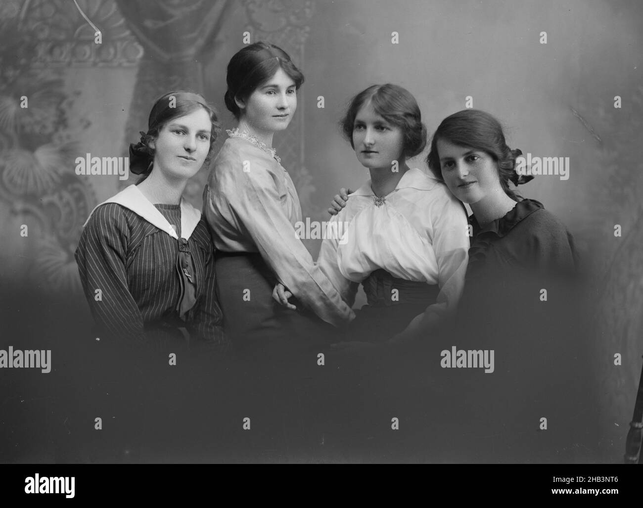 Hodson, Berry & Co, photography studio, circa 1900, Wellington Stock ...