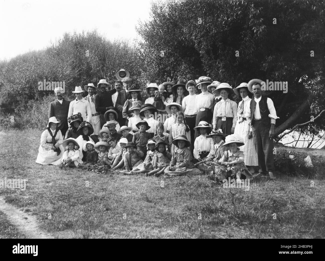 Group portrait outdoors, Berry & Co, photography studio, circa 1900s ...