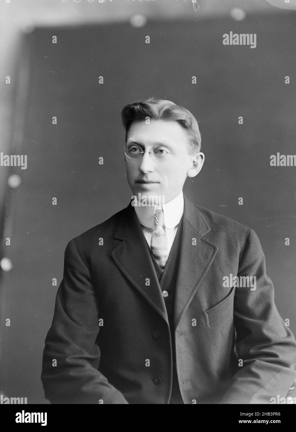 Johnson, Berry & Co, circa 1920, Wellington Stock Photo - Alamy