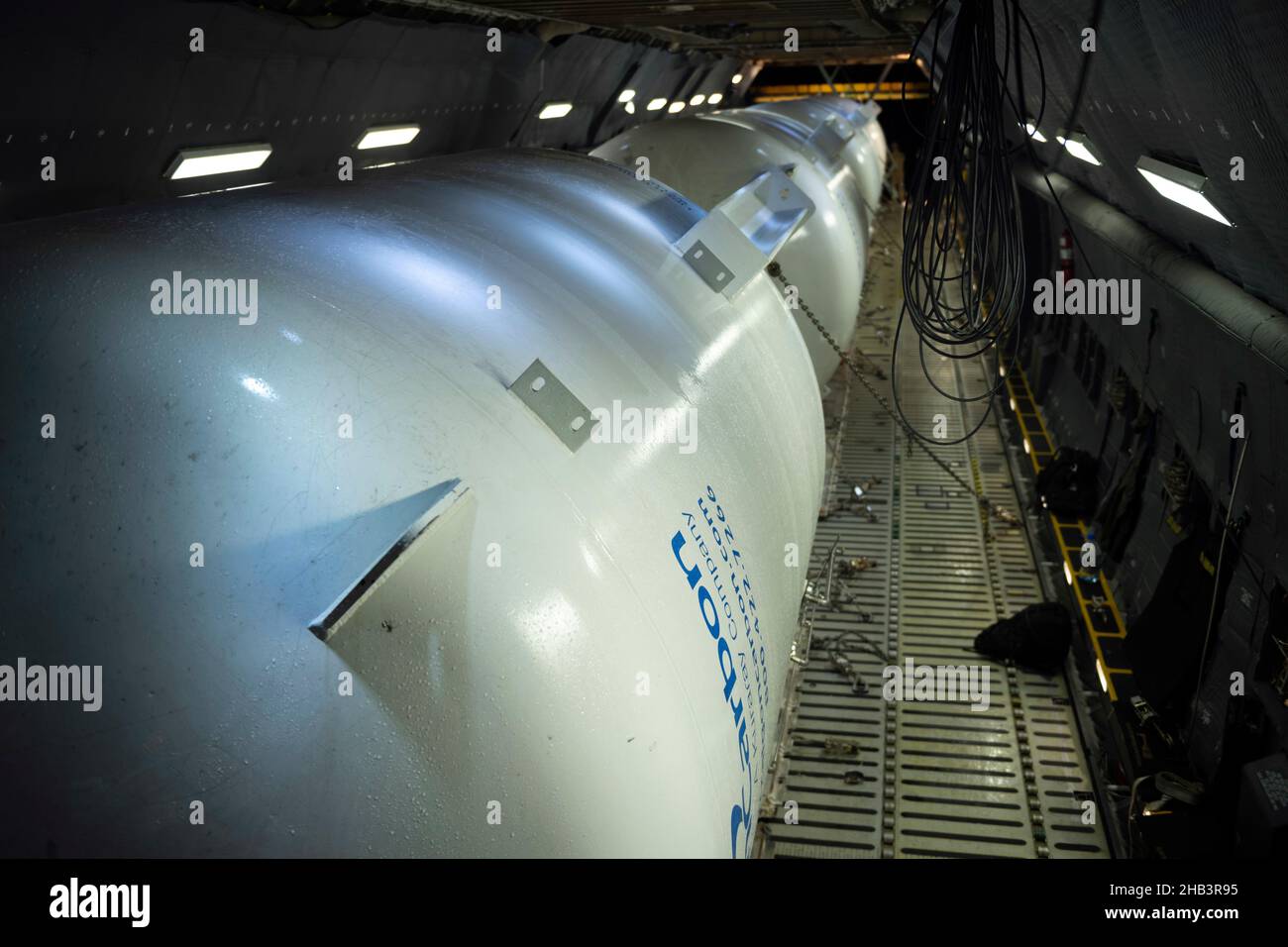 Military supports systems hi-res stock photography and images - Alamy