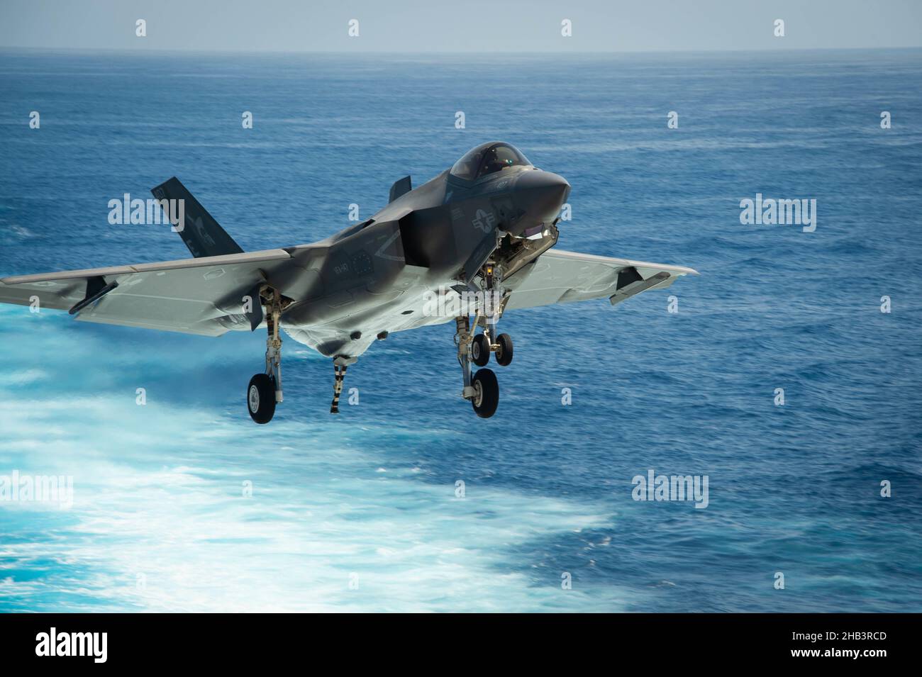 211213-N-RU001-1405 INDIAN OCEAN (Dec. 13, 2021) An F-35C Lightning II, assigned to the ...