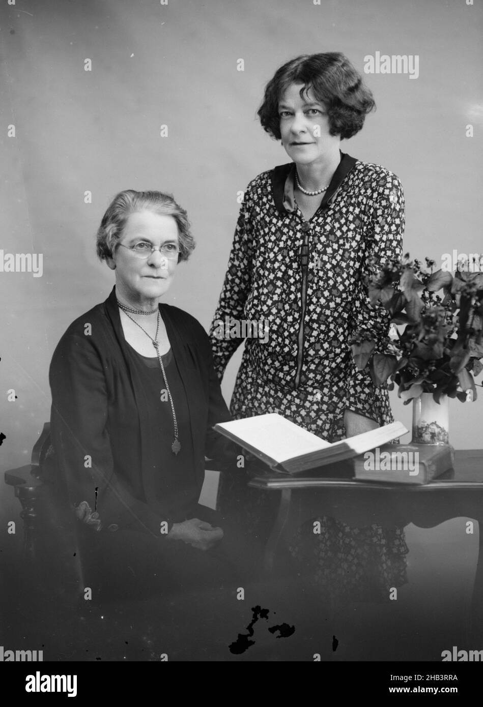 Mrs williams hi-res stock photography and images - Alamy