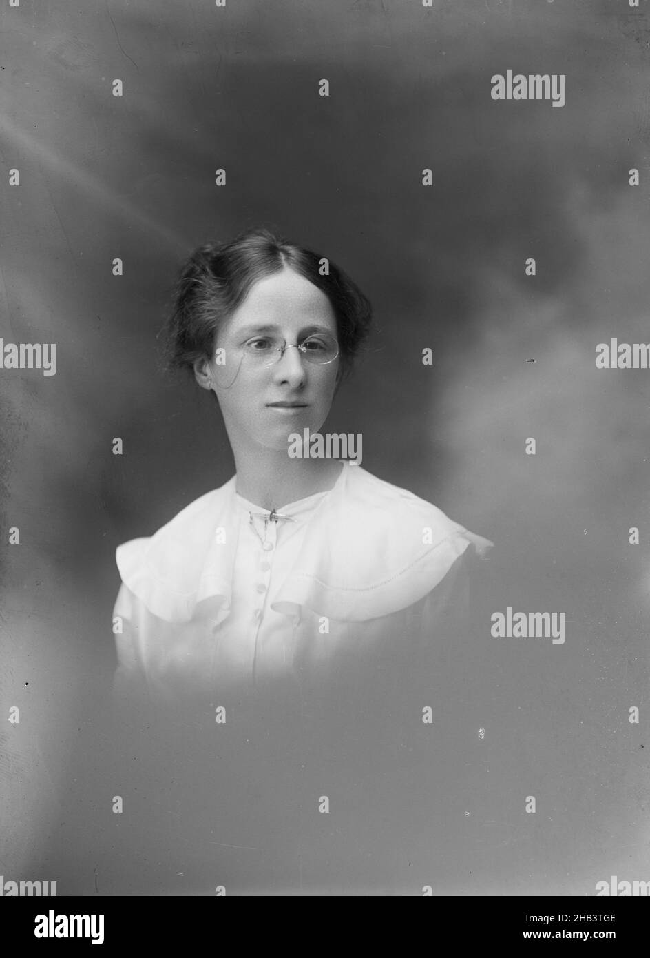 Stevenson 12 PC, Berry & Co, circa 1920, Wellington Stock Photo - Alamy