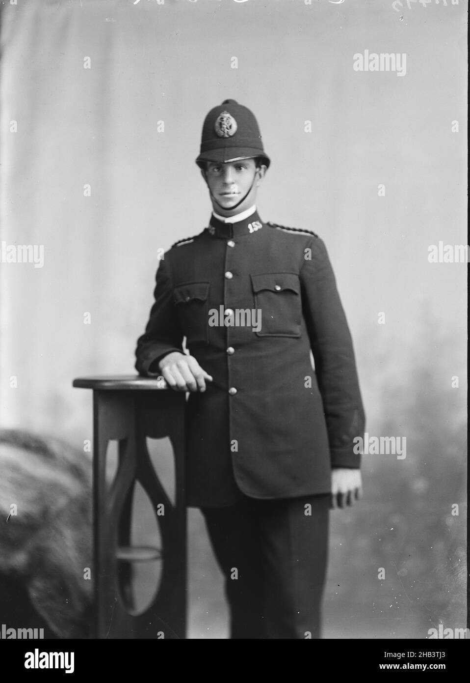 Colin Dalbeth, Berry & Co, photography studio, circa 1920, Wellington ...