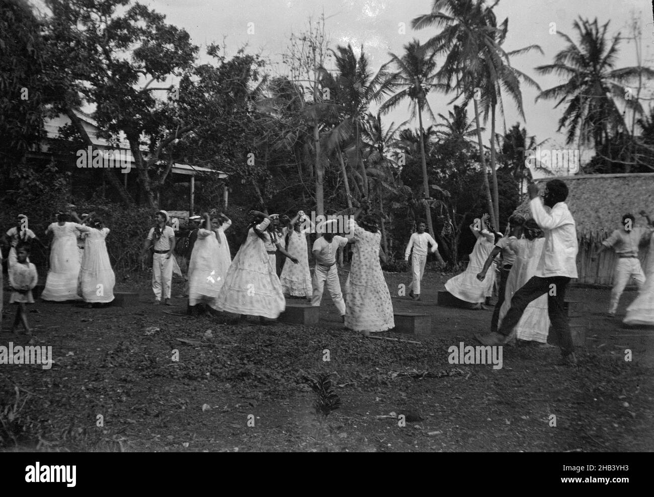 Mauke mauke Black and White Stock Photos & Images - Alamy