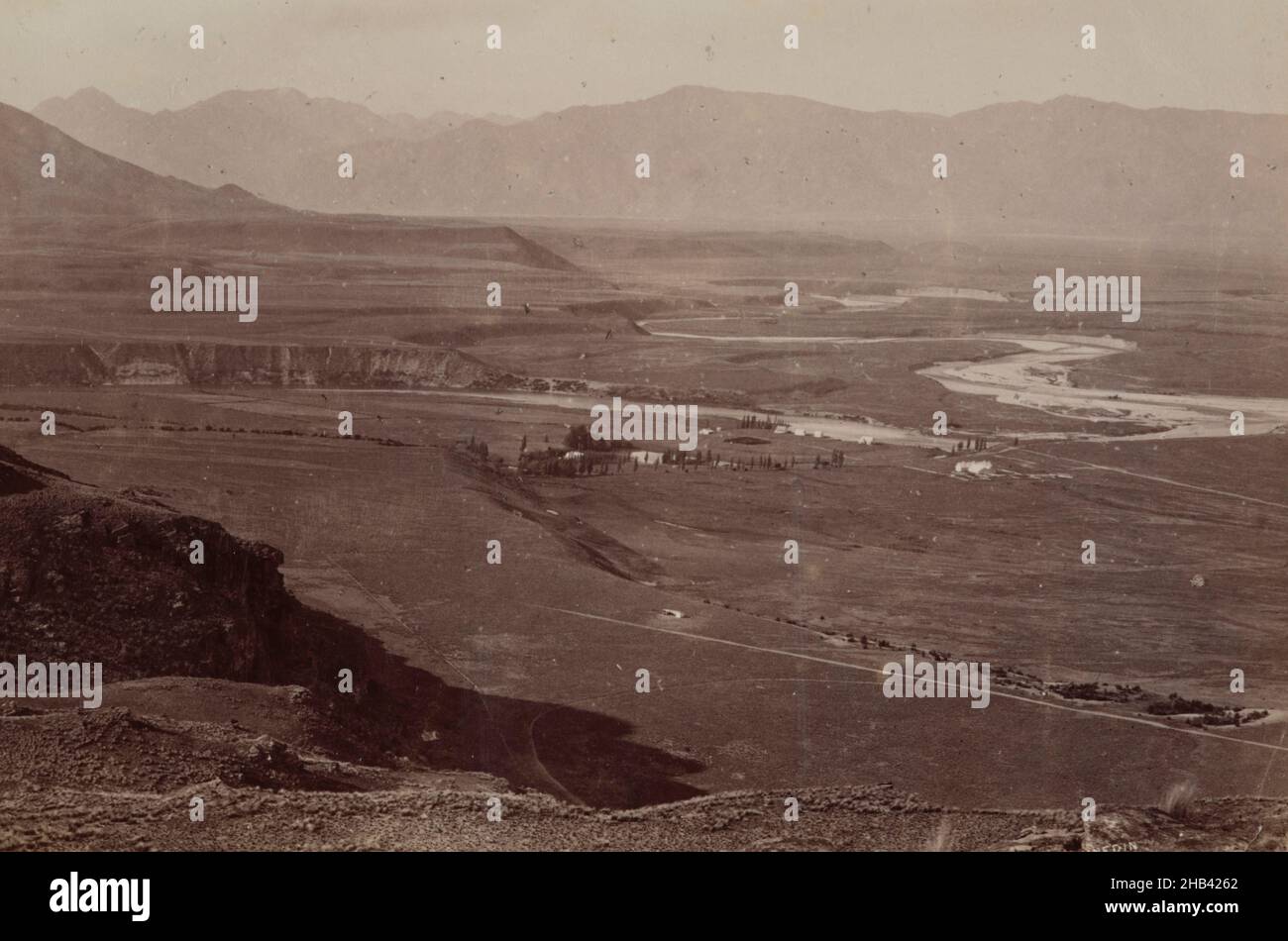 Hawea flat hi-res stock photography and images - Alamy