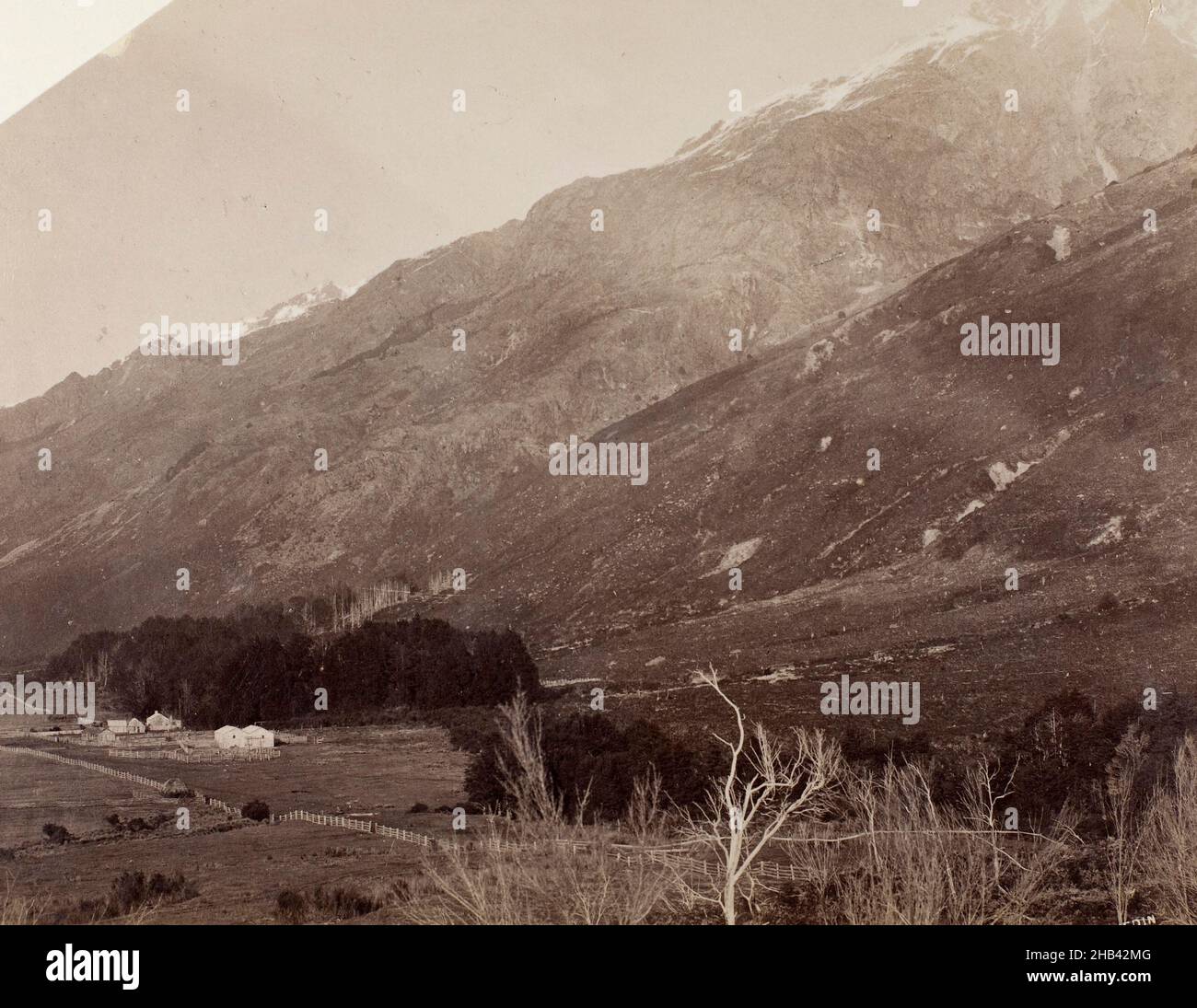 Routeburn station hi-res stock photography and images - Alamy