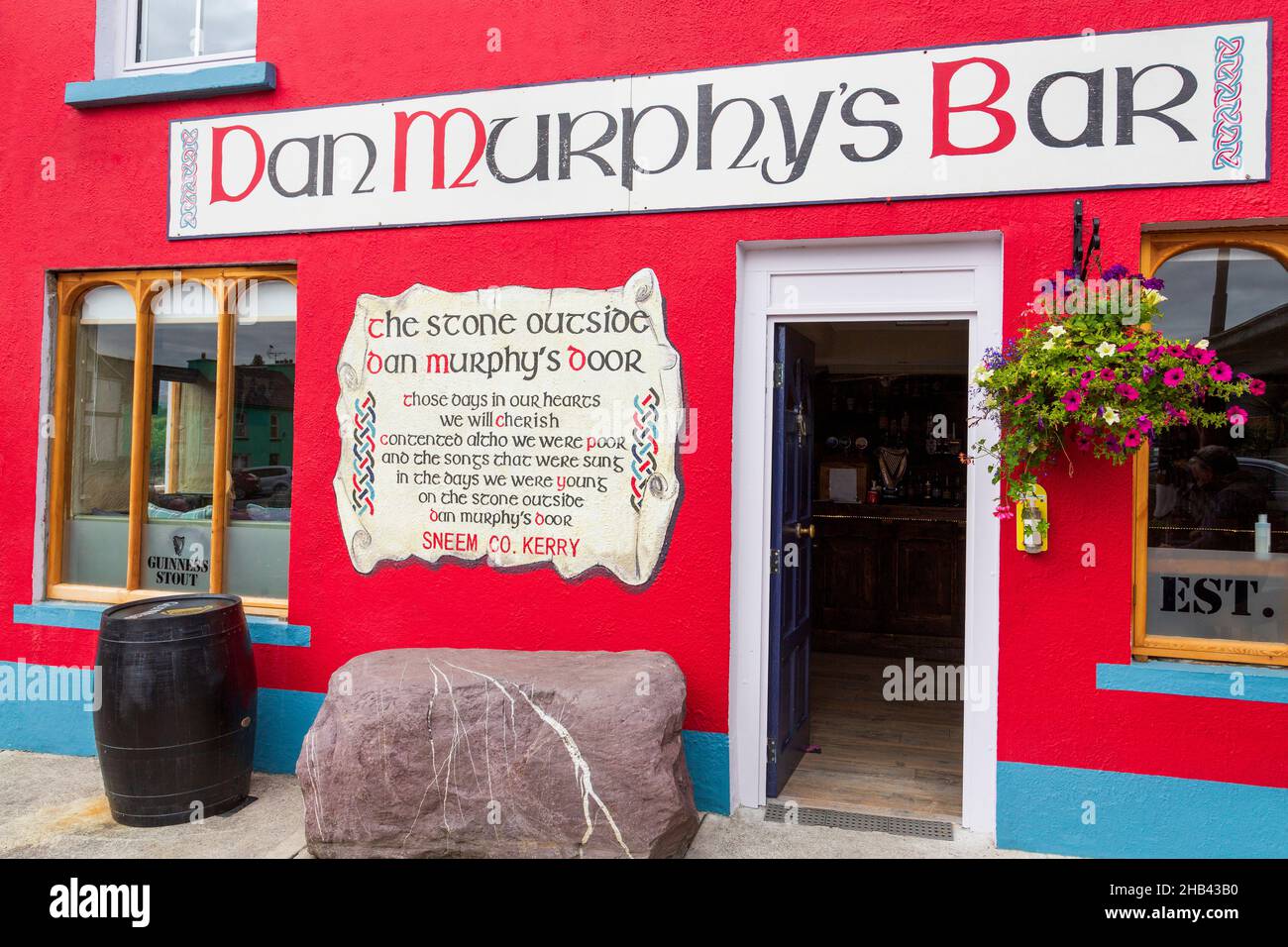 Dan murphys pub hi-res stock photography and images - Alamy