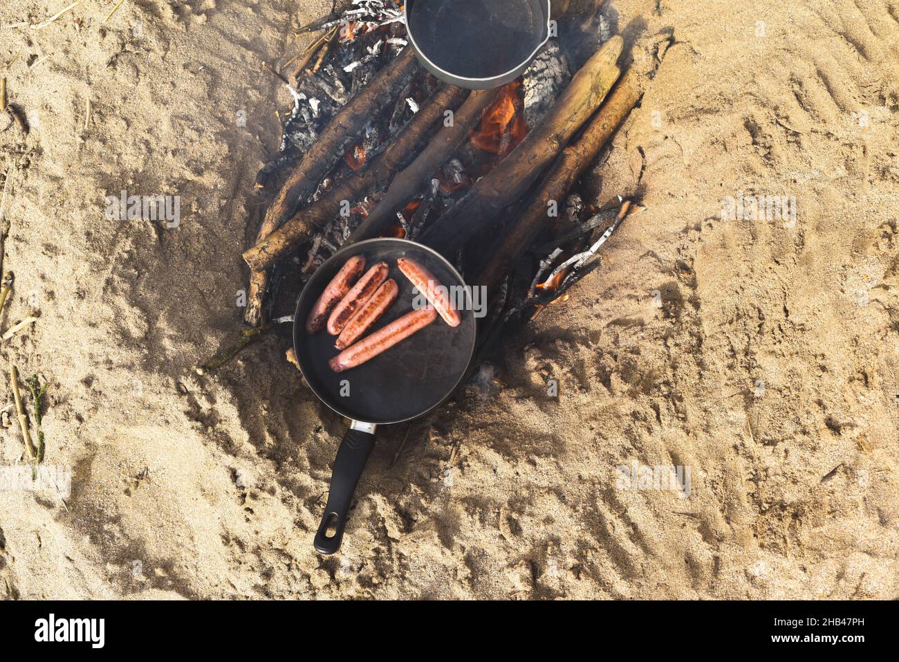 Fire basics hi-res stock photography and images - Alamy