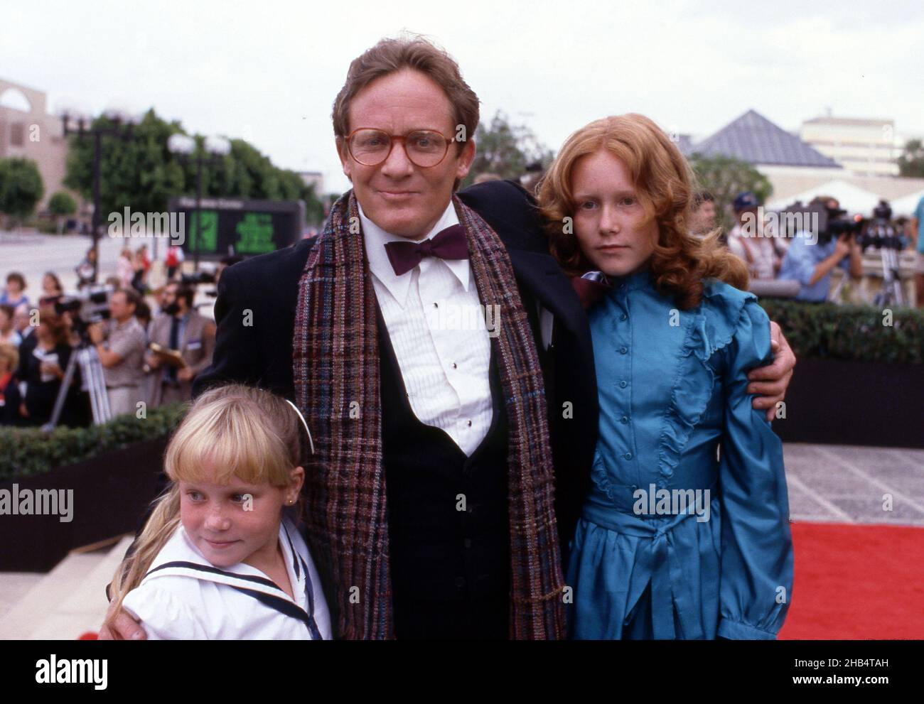 Charles Haid and daughters Brittany and Arcadia attend the 36th Annual ...