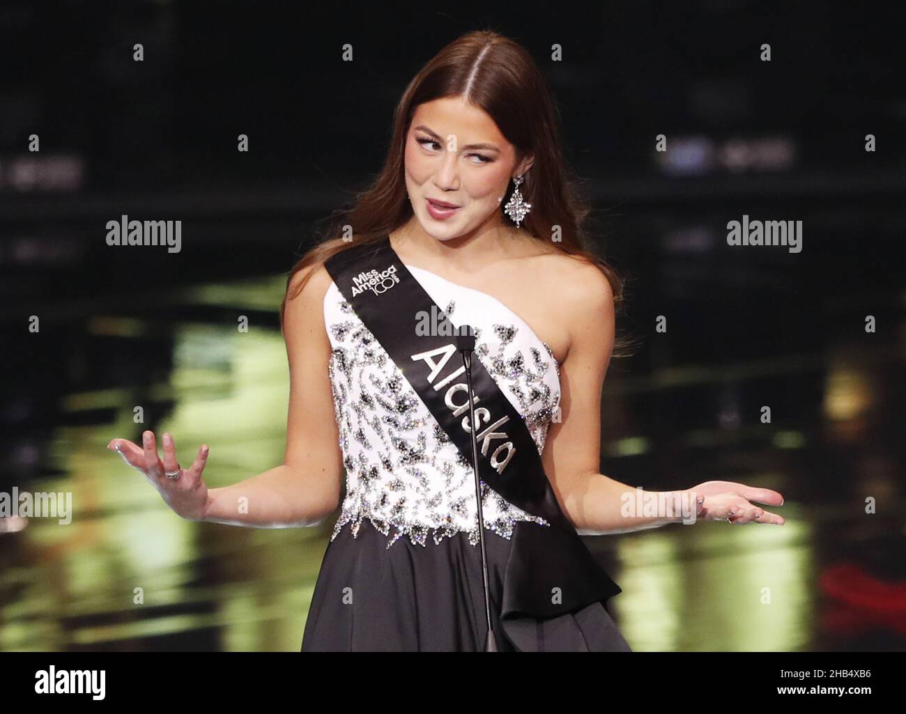 Uncasville, USA. 16th Dec, 2021. Miss Alaska Emma Broyles competes ...