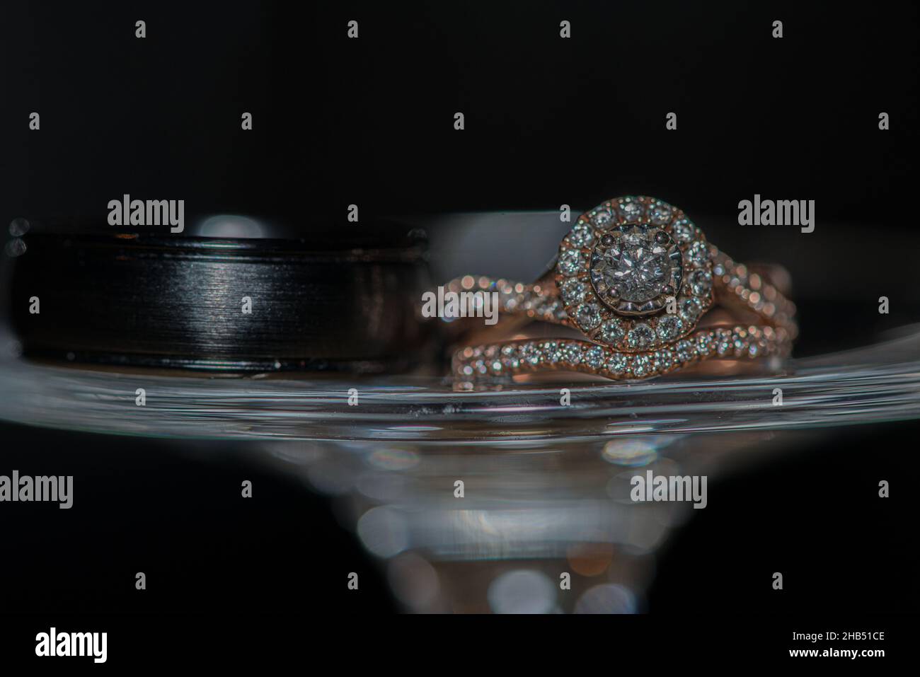 Luxury symbol hi-res stock photography and images - Alamy