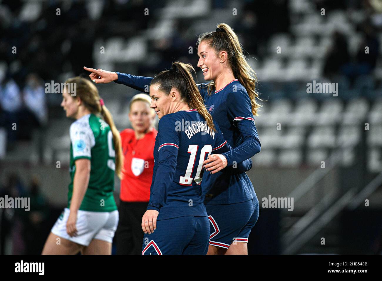 Jordyn Huitema Psg High Resolution Stock Photography and Images - Alamy