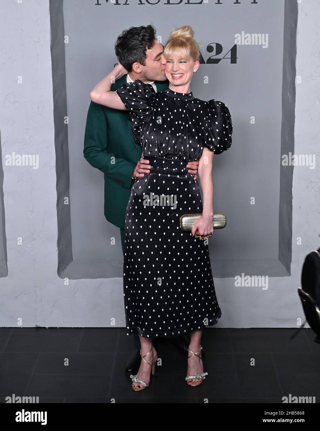 Los Angeles, USA. 16th Dec, 2021. LOS ANGELES, USA. December 16, 2021 ...