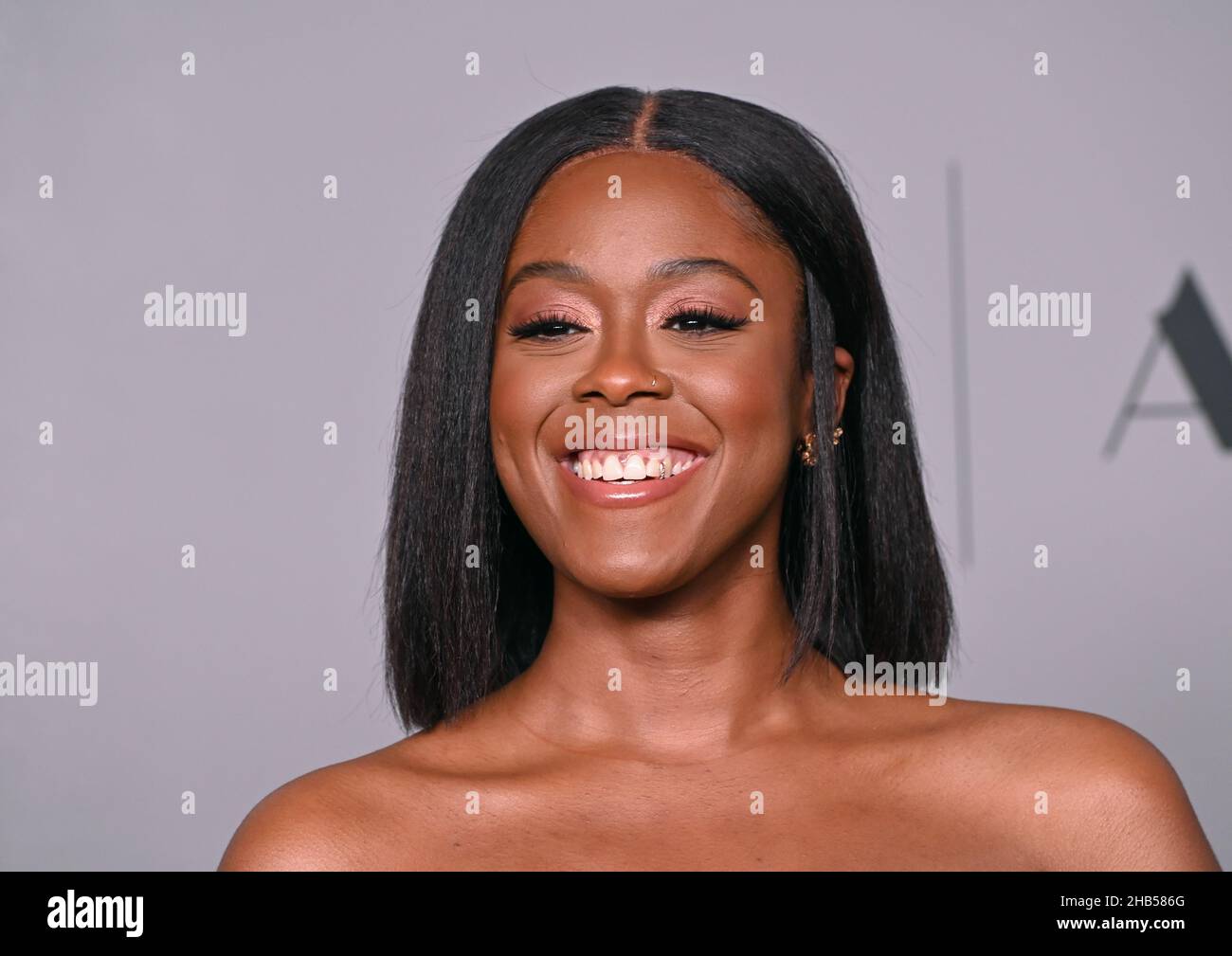 Moses ingram hi-res stock photography and images - Alamy