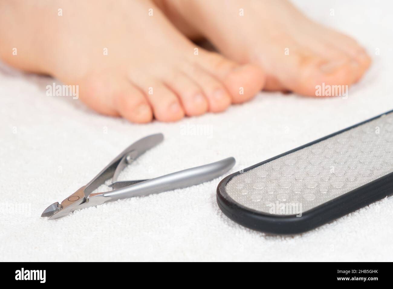 File cutters hi-res stock photography and images - Alamy