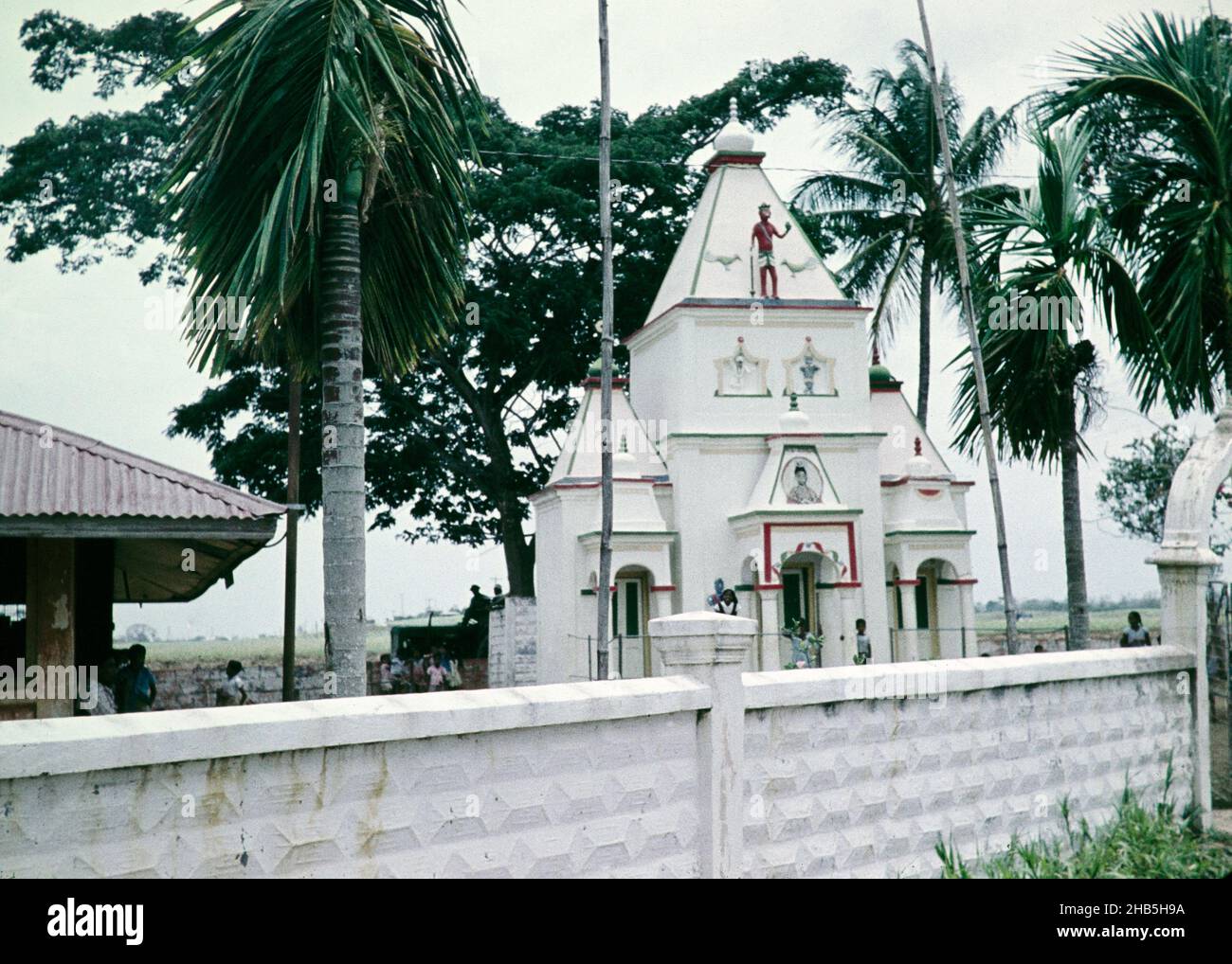 Reform Village Hindu Mandir temple building at Gasparillo, Trinidad ...