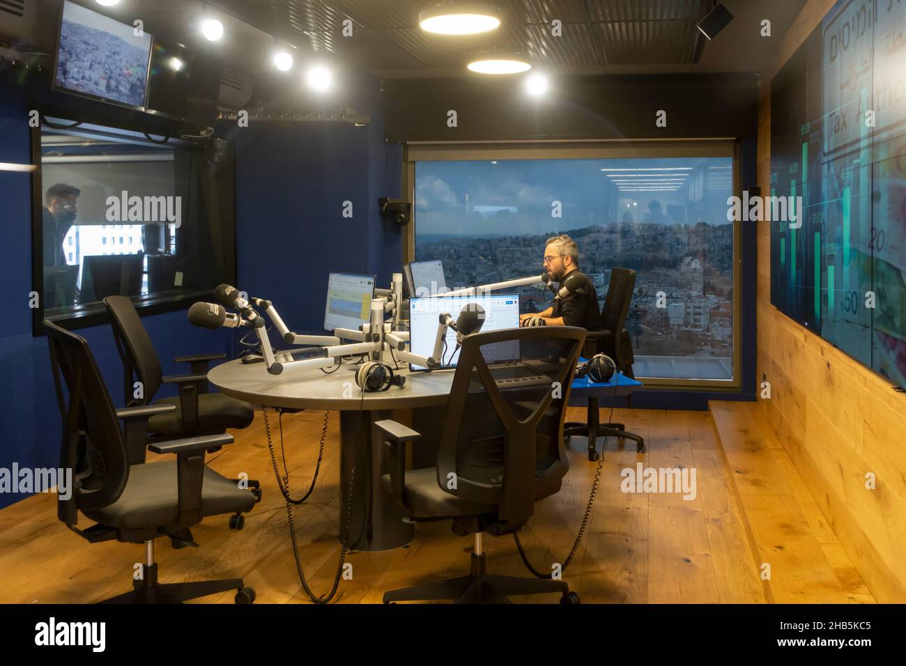 The colour room 2021 hi-res stock photography and images - Alamy