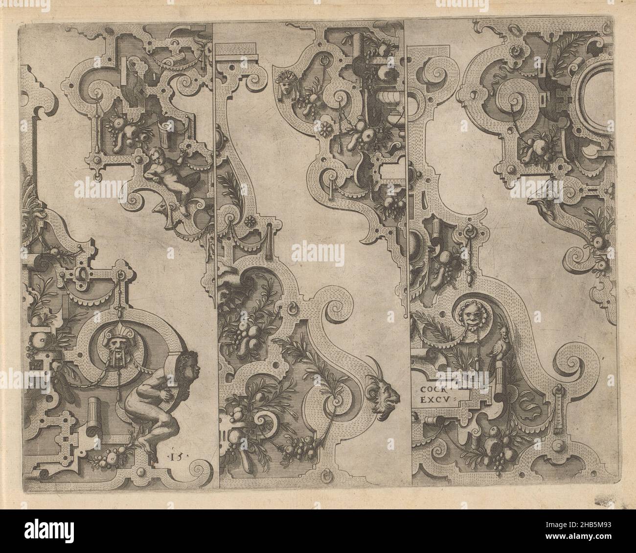 Three claw pieces hi-res stock photography and images - Alamy