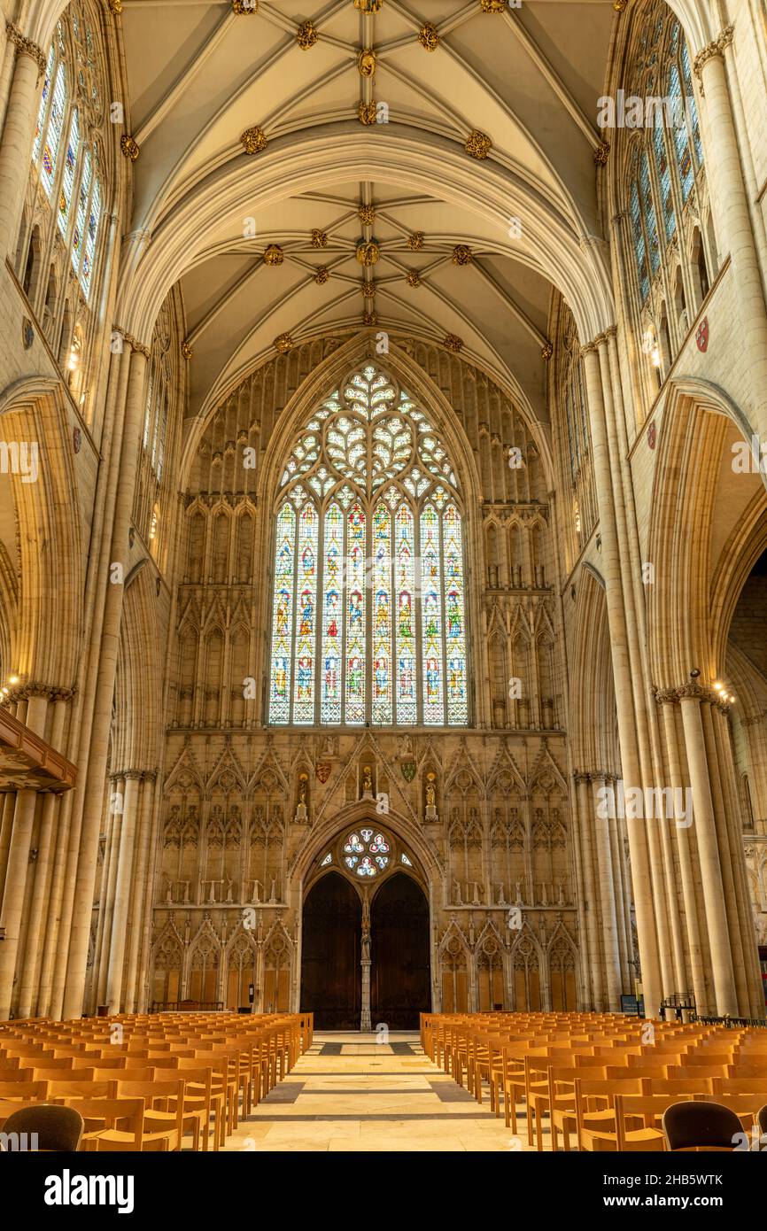 York Minster Interior Stock Photo - Alamy