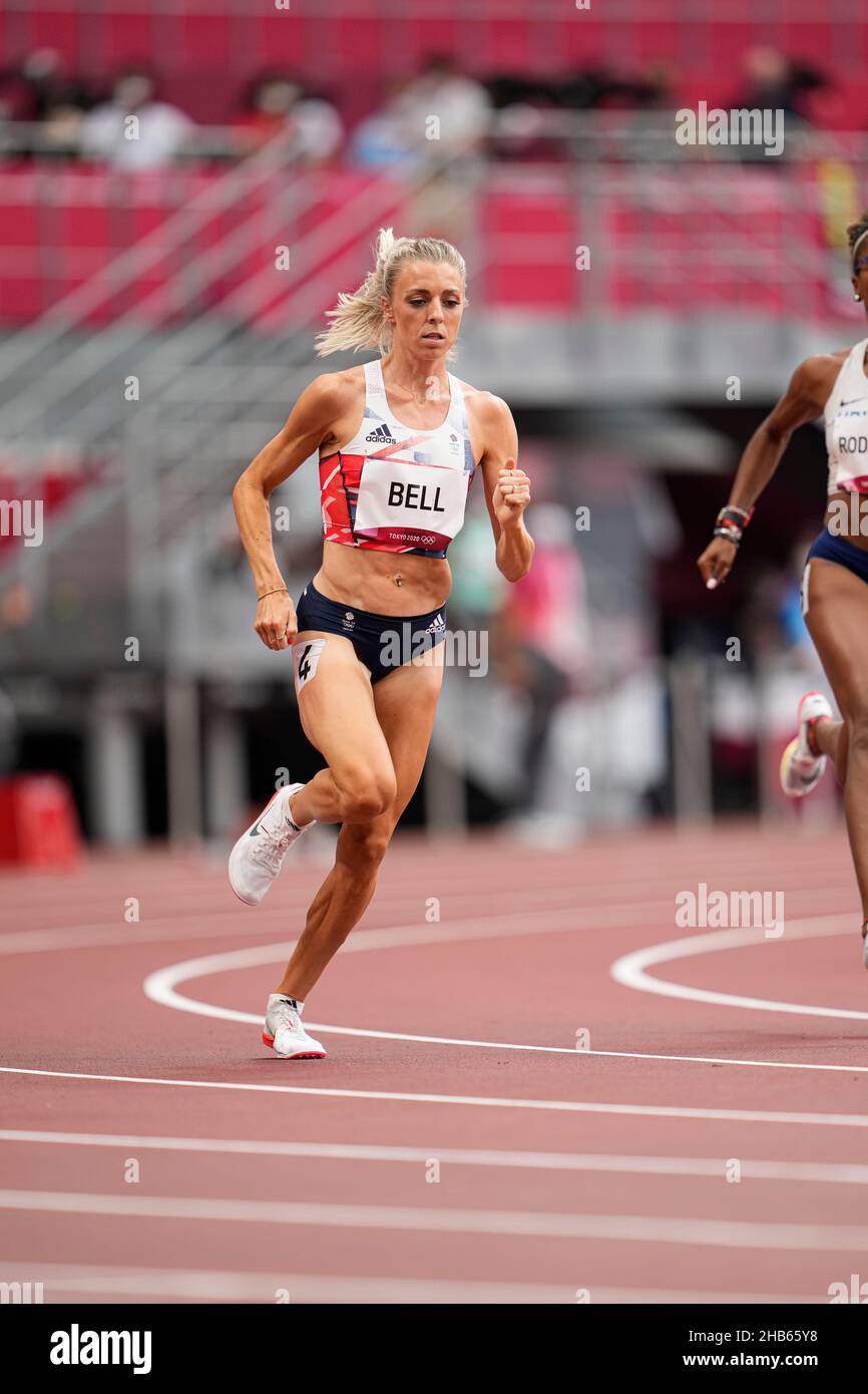 Alexandra Bell competing in the 800 meters of the 2020 Tokyo Olympics ...