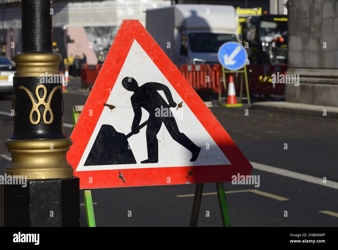 Men Working Road Sign High Resolution Stock Photography and Images - Alamy