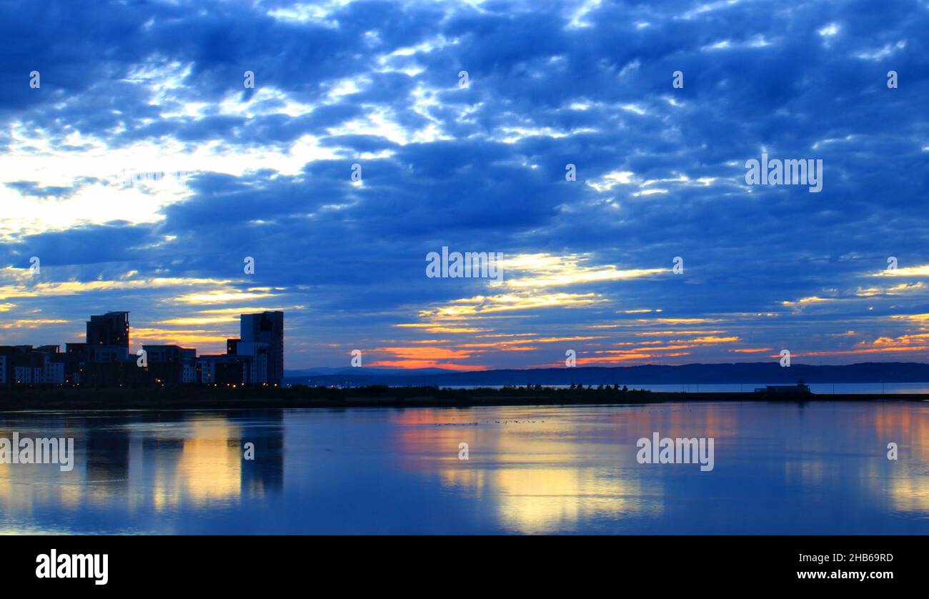 Night scene from Leith harbour Stock Photo - Alamy