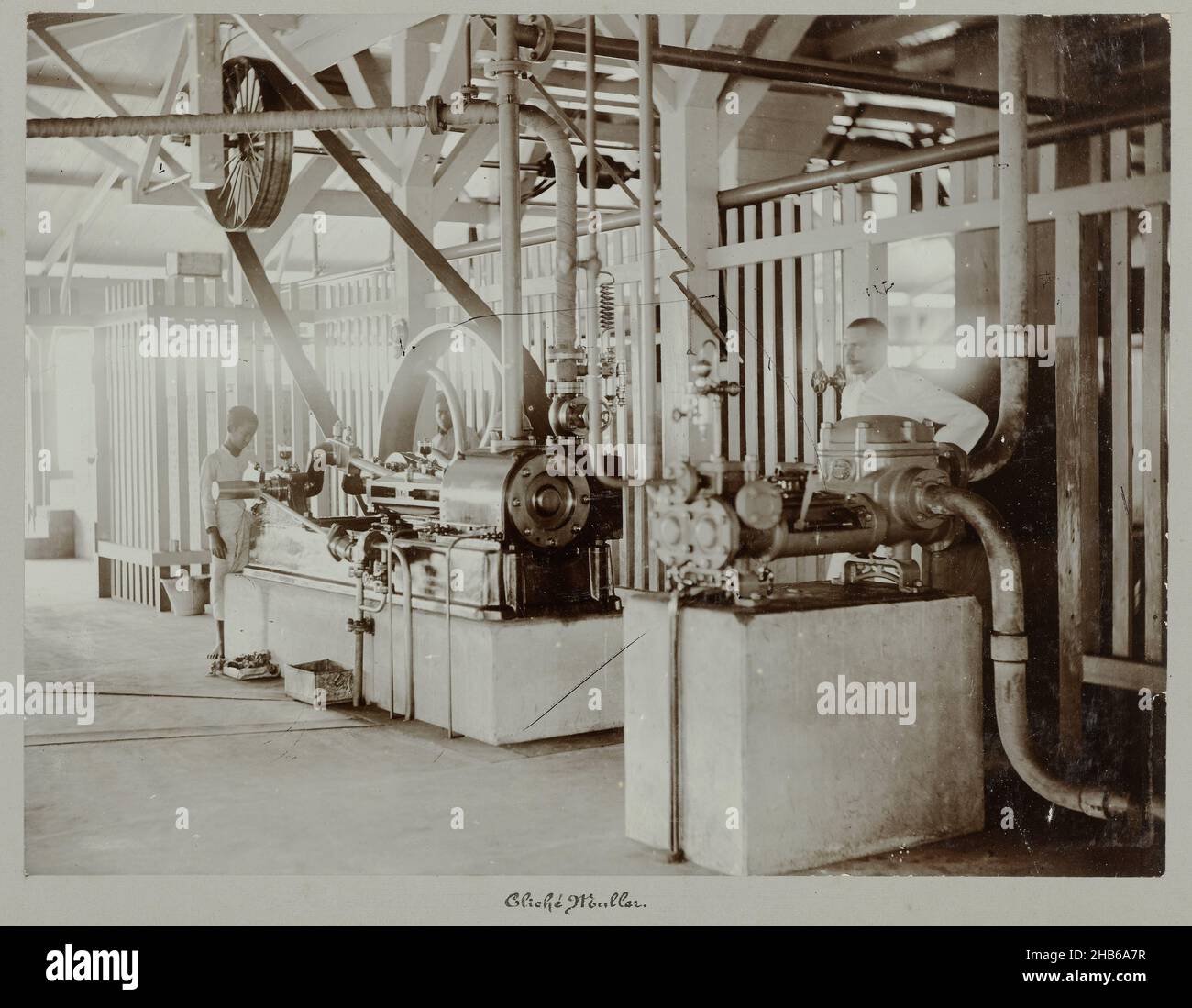 Machine hall, Driving machines in a factory hall, probably in ...