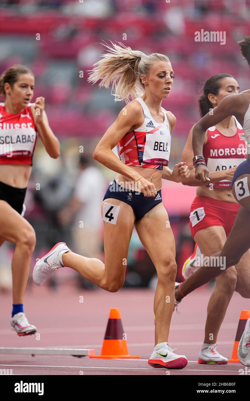Alexandra Bell competing in the 800 meters of the 2020 Tokyo Olympics ...