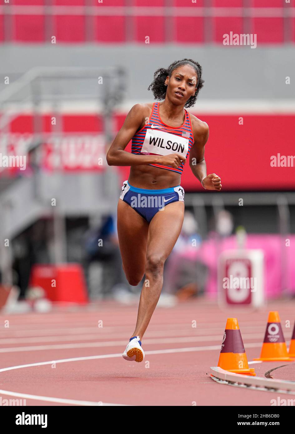Ajee Wilson competing in the 800 meters of the 2020 Tokyo Olympics Stock Photo - Alamy