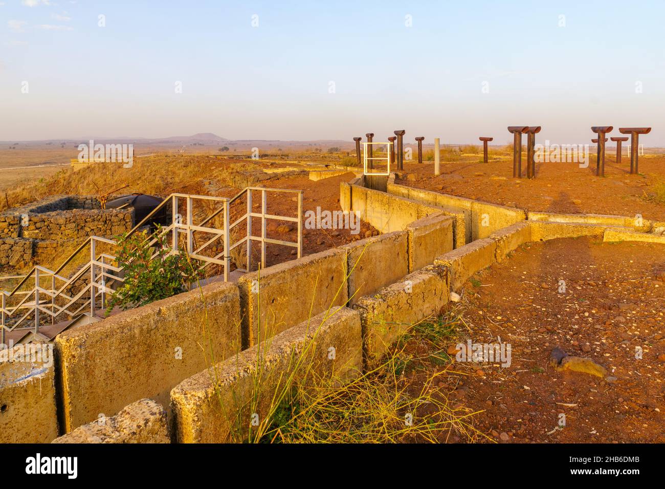 Tel saki hi-res stock photography and images - Alamy