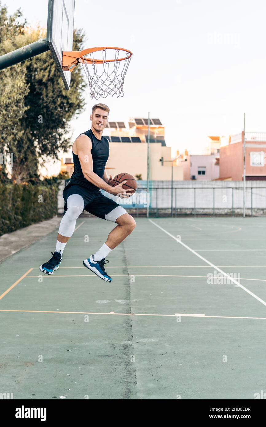 Action ball court game jumping hi-res stock photography and images - Alamy