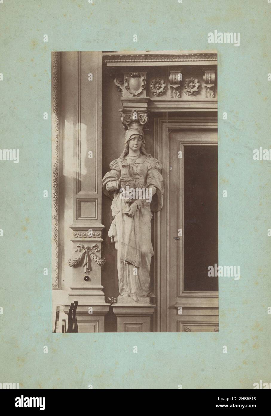Calyx-bearing caryatid in front of a building, anonymous, Europe, c. 1875 - c. 1900, cardboard ...