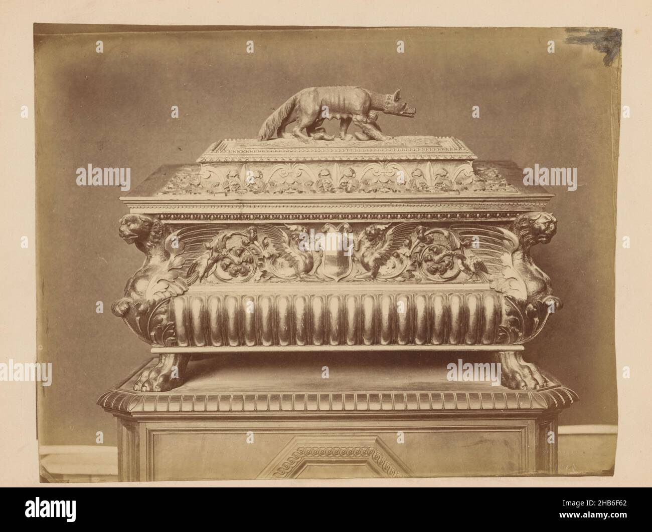 Remus romulus hi-res stock photography and images - Alamy